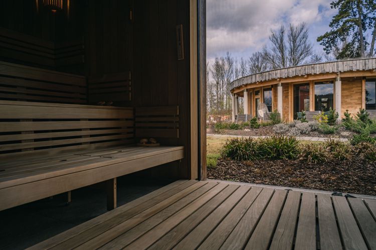 Zážitkové saunování v Hradci Králové | SALORI